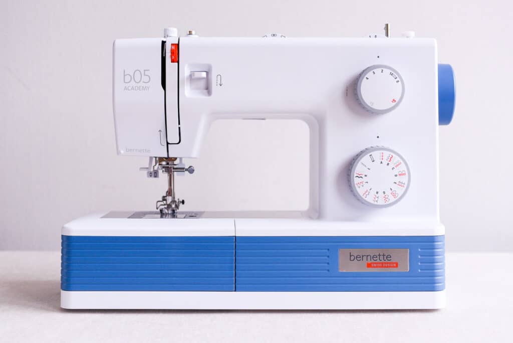 Bernette B05 Academy: Brugervenlig & pålidelig symaskine til alle niveauer